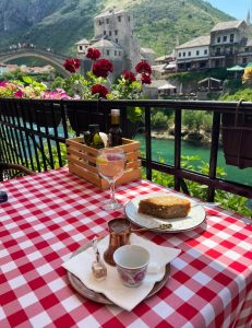 Najbolji restorani u Mostaru: Gdje uživati u hrani u gradu na Neretvi ...